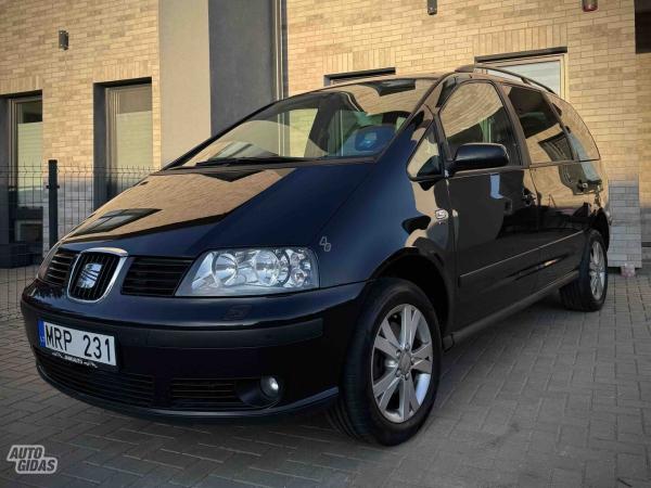 Black SEAT Alhambra 2008 in Vilnius, with an engine capacity of 2.00 L and mileage of 317 thousand km for 3490 €, photo 2 on AUTOMOTO.COM.LV