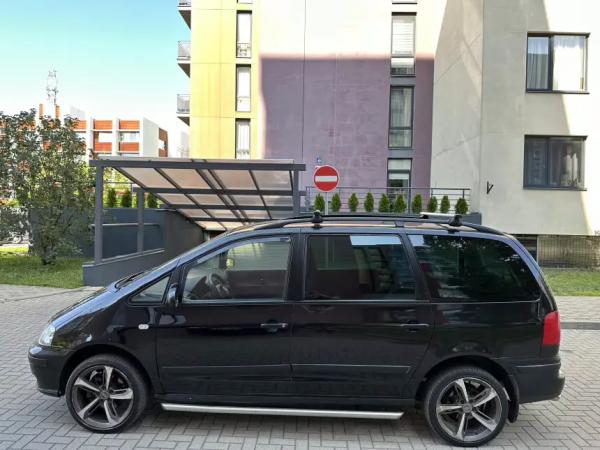 Melns SEAT Alhambra 2008 Rīga, ar dzinēja tilpumu 2.00 L un nobraukumu 374 tūkst. km par 2490 €, foto 4 vietnē AUTOMOTO.COM.LV
