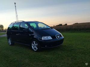 Black SEAT Alhambra 2008 in Marijampole, with an engine capacity of 1.97 L and mileage of 219 thousand km for 2850 €, photo 8 on AUTOMOTO.COM.LV