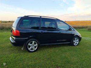 Black SEAT Alhambra 2008 in Marijampole, with an engine capacity of 1.97 L and mileage of 219 thousand km for 2850 €, photo 10 on AUTOMOTO.COM.LV