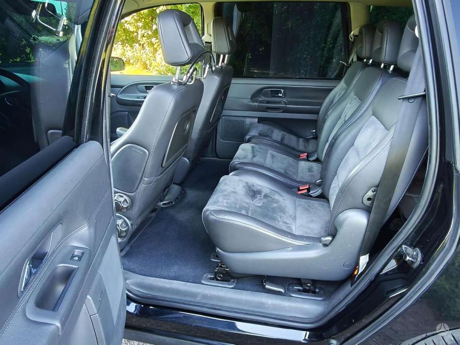 Black SEAT Alhambra 2008 in Kedainiai, with an engine capacity of 1.97 L and mileage of 300 thousand km for 3650 €, photo 13 on AUTOMOTO.COM.LV