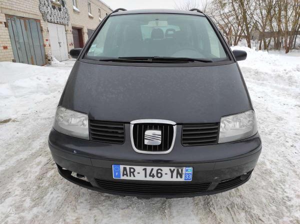 Melns SEAT Alhambra 2009 Panevēža, ar dzinēja tilpumu 1.90 L un nobraukumu 275 tūkst. km par 3200 €, foto 4 vietnē AUTOMOTO.COM.LV