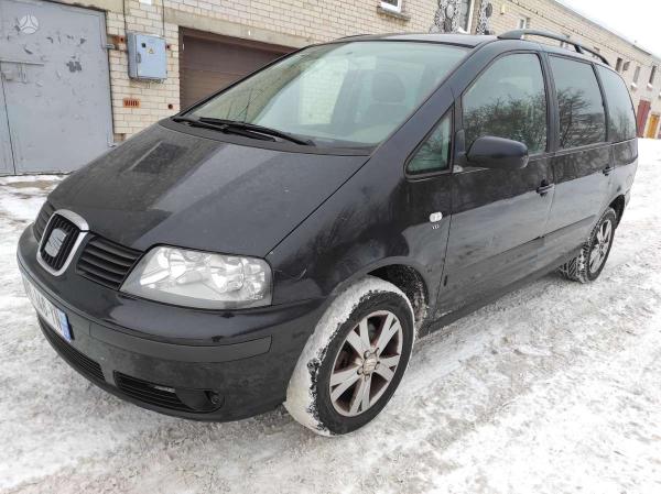 Melns SEAT Alhambra 2009 Panevēža, ar dzinēja tilpumu 1.90 L un nobraukumu 275 tūkst. km par 3200 €, foto 6 vietnē AUTOMOTO.COM.LV