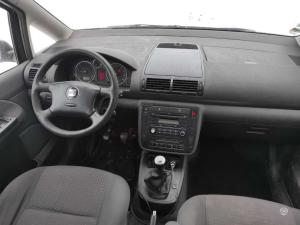 Melns SEAT Alhambra 2009 Panevēža, ar dzinēja tilpumu 1.90 L un nobraukumu 275 tūkst. km par 3200 €, foto 16 vietnē AUTOMOTO.COM.LV