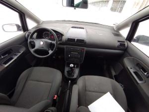 Melns SEAT Alhambra 2009 Panevēža, ar dzinēja tilpumu 1.90 L un nobraukumu 275 tūkst. km par 3200 €, foto 17 vietnē AUTOMOTO.COM.LV