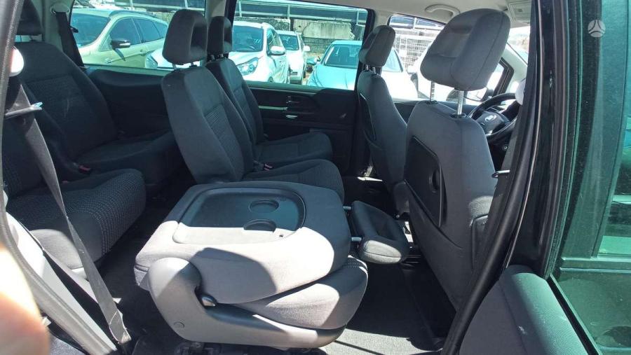 Melns SEAT Alhambra 2009 Panevēža, ar dzinēja tilpumu 1.90 L un nobraukumu 276 tūkst. km par 4400 €, foto 19 vietnē AUTOMOTO.COM.LV