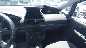 Melns SEAT Alhambra 2009 Panevēža, ar dzinēja tilpumu 1.90 L un nobraukumu 276 tūkst. km par 4400 €, foto 27 vietnē AUTOMOTO.COM.LV