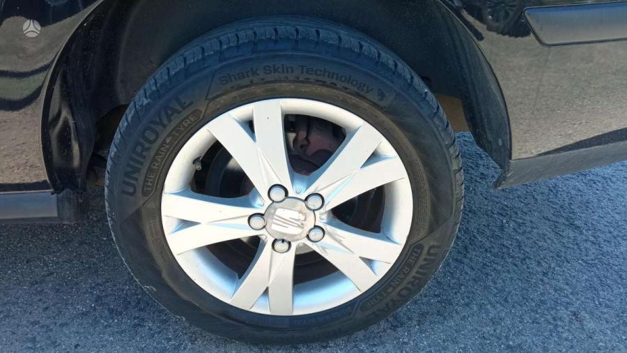 Melns SEAT Alhambra 2009 Panevēža, ar dzinēja tilpumu 1.90 L un nobraukumu 276 tūkst. km par 4400 €, foto 36 vietnē AUTOMOTO.COM.LV