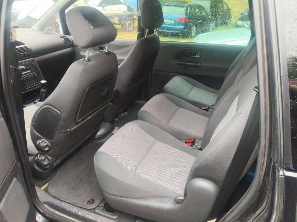 Melns SEAT Alhambra 2009 Kauņa, ar dzinēja tilpumu 1.90 L un nobraukumu 280 tūkst. km par 1750 €, foto 5 vietnē AUTOMOTO.COM.LV