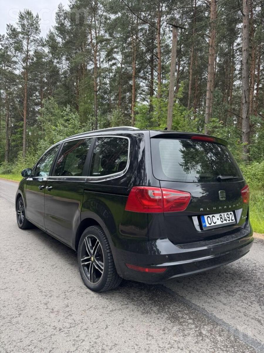 Melns SEAT Alhambra 2011 Jēkabpils, ar dzinēja tilpumu 2.00 L un nobraukumu 500 tūkst. km par 4199 €, foto 2 vietnē AUTOMOTO.COM.LV