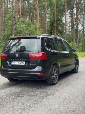 Melns SEAT Alhambra 2011 Jēkabpils, ar dzinēja tilpumu 2.00 L un nobraukumu 500 tūkst. km par 4199 €, foto 3 vietnē AUTOMOTO.COM.LV
