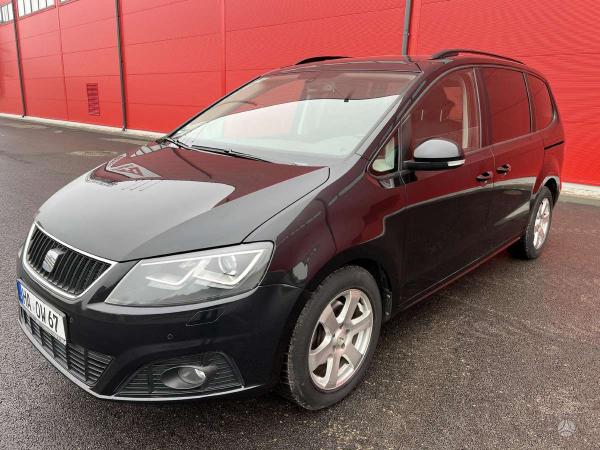 Black SEAT Alhambra 2011 in Telschi, with an engine capacity of 1.97 L and mileage of 278 thousand km for 5900 €, photo 1 on AUTOMOTO.COM.LV