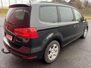 Black SEAT Alhambra 2011 in Telschi, with an engine capacity of 1.97 L and mileage of 278 thousand km for 5900 €, photo 5 on AUTOMOTO.COM.LV