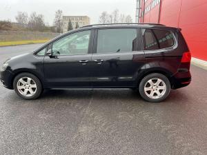 Black SEAT Alhambra 2011 in Telschi, with an engine capacity of 1.97 L and mileage of 278 thousand km for 5900 €, photo 8 on AUTOMOTO.COM.LV