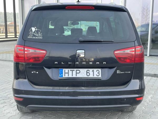 Black SEAT Alhambra 2011 in Vilnius, with an engine capacity of 2.00 L and mileage of 349 thousand km for 6000 €, photo 5 on AUTOMOTO.COM.LV