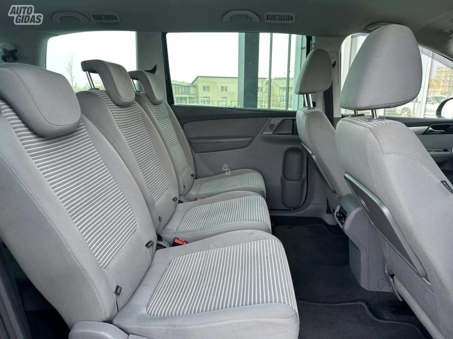 Melns SEAT Alhambra 2011 Viļņa, ar dzinēja tilpumu 2.00 L un nobraukumu 349 tūkst. km par 6000 €, foto 11 vietnē AUTOMOTO.COM.LV