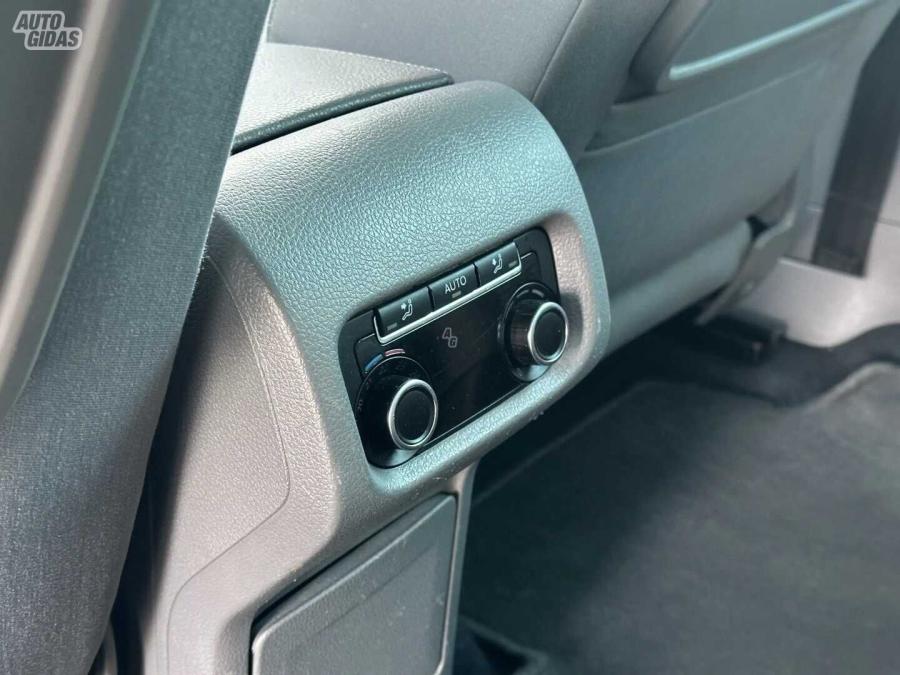 Melns SEAT Alhambra 2011 Viļņa, ar dzinēja tilpumu 2.00 L un nobraukumu 349 tūkst. km par 6000 €, foto 18 vietnē AUTOMOTO.COM.LV
