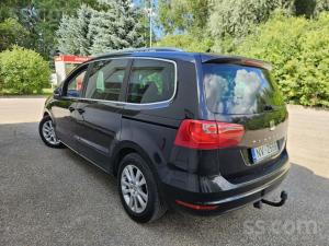Black SEAT Alhambra 2011 in Riga, with an engine capacity of 2.00 L and mileage of 394 thousand km for 4350 €, photo 13 on AUTOMOTO.COM.LV