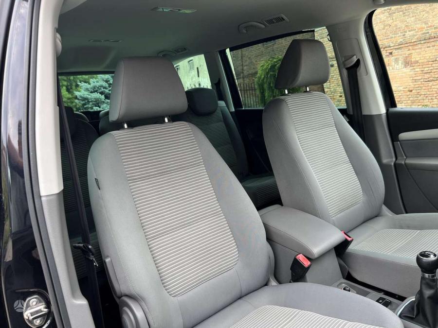 Melns SEAT Alhambra 2011 Kėdainiai, ar dzinēja tilpumu 1.97 L un nobraukumu 267 tūkst. km par 8250 €, foto 31 vietnē AUTOMOTO.COM.LV