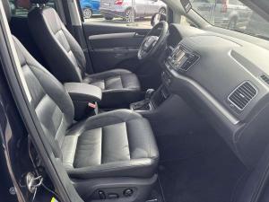 Melns SEAT Alhambra 2011 Marijampole, ar dzinēja tilpumu 1.97 L un nobraukumu 346 tūkst. km par 7850 €, foto 10 vietnē AUTOMOTO.COM.LV