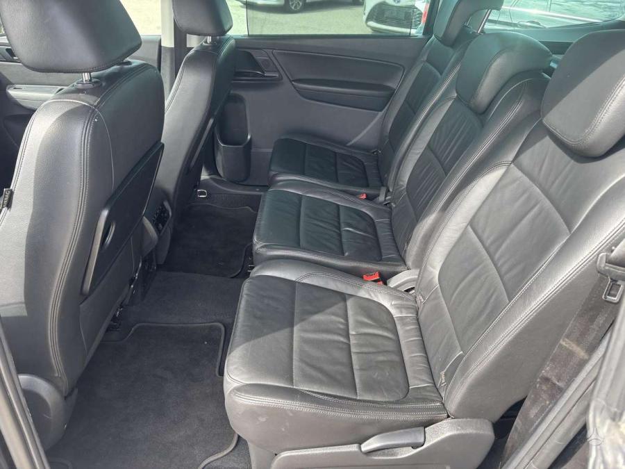 Melns SEAT Alhambra 2011 Marijampole, ar dzinēja tilpumu 1.97 L un nobraukumu 346 tūkst. km par 7850 €, foto 11 vietnē AUTOMOTO.COM.LV