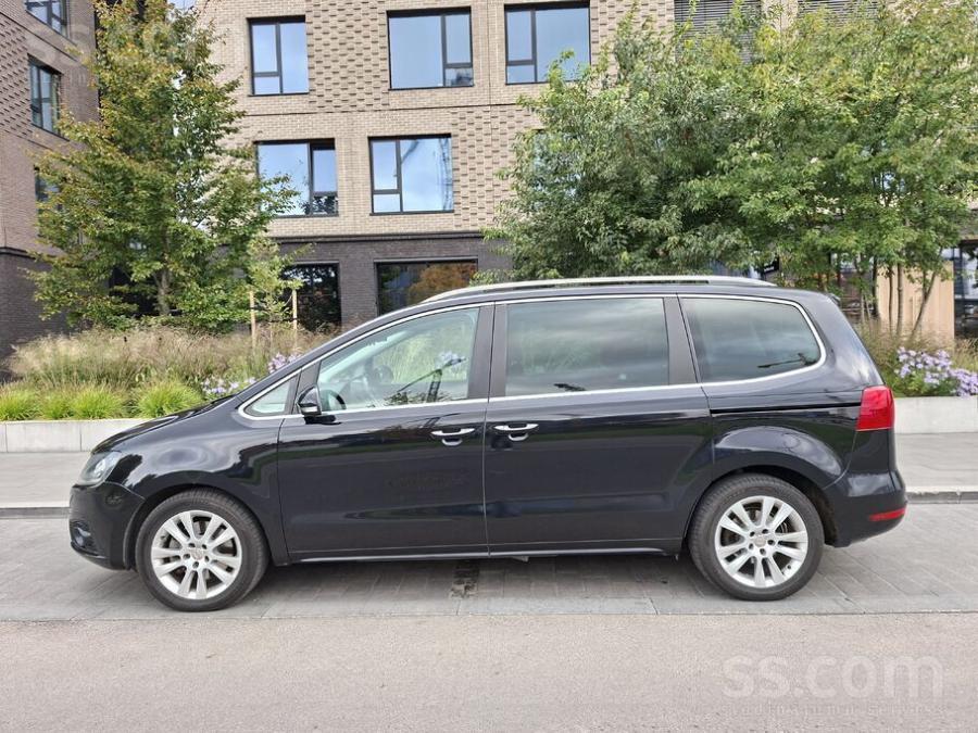 Black SEAT Alhambra 2011 in Riga, with an engine capacity of 1.40 L and mileage of 330 thousand km for 5300 €, photo 6 on AUTOMOTO.COM.LV