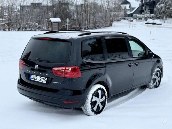 Black SEAT Alhambra 2012 in Vilnius, with an engine capacity of 2.00 L and mileage of 281 thousand km for 6500 €, photo 4 on AUTOMOTO.COM.LV