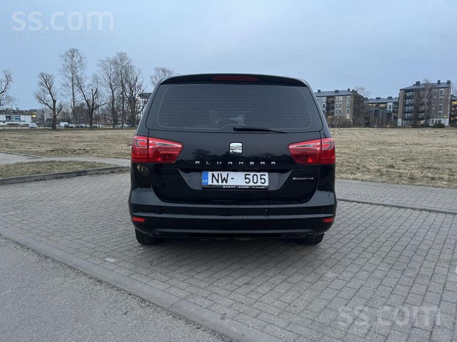 Melns SEAT Alhambra 2012 Rīga, ar dzinēja tilpumu 2.00 L un nobraukumu 230 tūkst. km par 4200 €, foto 5 vietnē AUTOMOTO.COM.LV