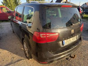 Black SEAT Alhambra 2012 in Kaunas, with an engine capacity of 1.97 L and mileage of 540 thousand km for 2499 €, photo 5 on AUTOMOTO.COM.LV