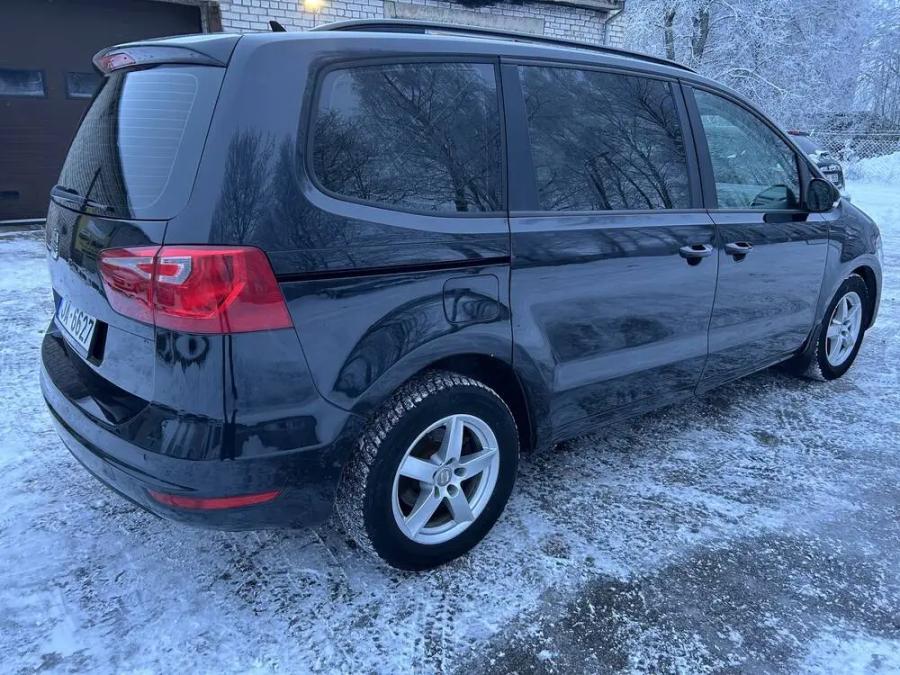 Melns SEAT Alhambra 2012 Limbaži, ar dzinēja tilpumu 2.00 L un nobraukumu 375 tūkst. km par 5950 €, foto 5 vietnē AUTOMOTO.COM.LV