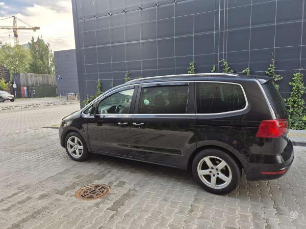 Melns SEAT Alhambra 2012 Klaipėda, ar dzinēja tilpumu 2.00 L un nobraukumu 313 tūkst. km par 7700 €, foto 7 vietnē AUTOMOTO.COM.LV