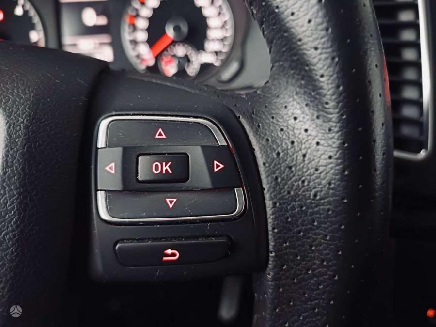 Melns SEAT Alhambra 2012 Utena, ar dzinēja tilpumu 1.97 L un nobraukumu 178 tūkst. km par 8950 €, foto 9 vietnē AUTOMOTO.COM.LV