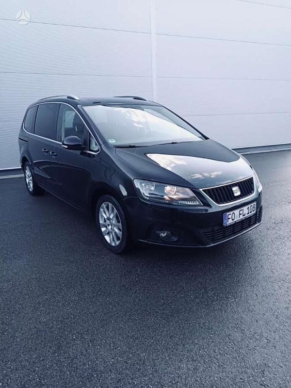 Black SEAT Alhambra 2012 in Utena, with an engine capacity of 1.97 L and mileage of 178 thousand km for 8950 €, photo 3 on AUTOMOTO.COM.LV