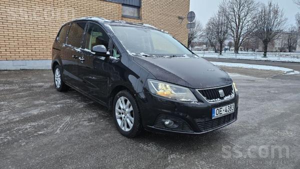 Black SEAT Alhambra 2013 in Limbazi, with an engine capacity of 2.00 L and mileage of 204 thousand km for 11550 €, photo 3 on AUTOMOTO.COM.LV