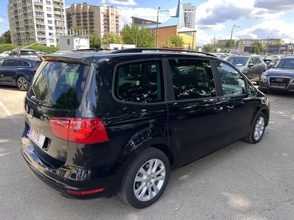 Melns SEAT Alhambra 2013 Rīga, ar dzinēja tilpumu 2.00 L un nobraukumu 203 tūkst. km par 10950 €, foto 4 vietnē AUTOMOTO.COM.LV