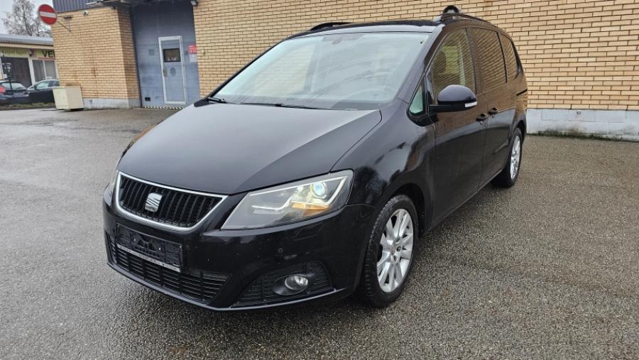 Melns SEAT Alhambra 2013 Rīga, ar dzinēja tilpumu 2.00 L un nobraukumu 203 tūkst. km par 11950 €, foto 1 vietnē AUTOMOTO.COM.LV
