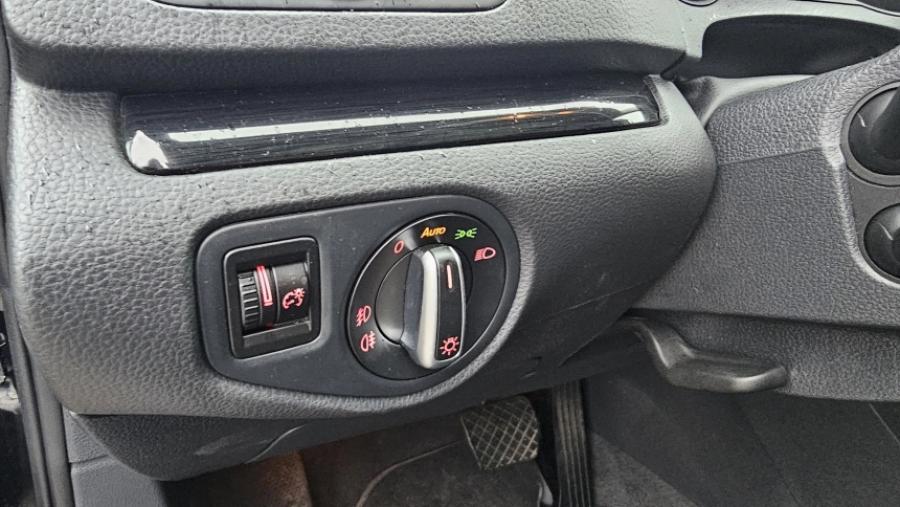 Melns SEAT Alhambra 2013 Rīga, ar dzinēja tilpumu 2.00 L un nobraukumu 203 tūkst. km par 11950 €, foto 29 vietnē AUTOMOTO.COM.LV