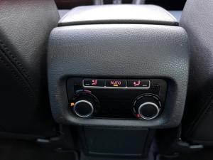 Melns SEAT Alhambra 2013 Rīga, ar dzinēja tilpumu 2.00 L un nobraukumu 203 tūkst. km par 11950 €, foto 31 vietnē AUTOMOTO.COM.LV
