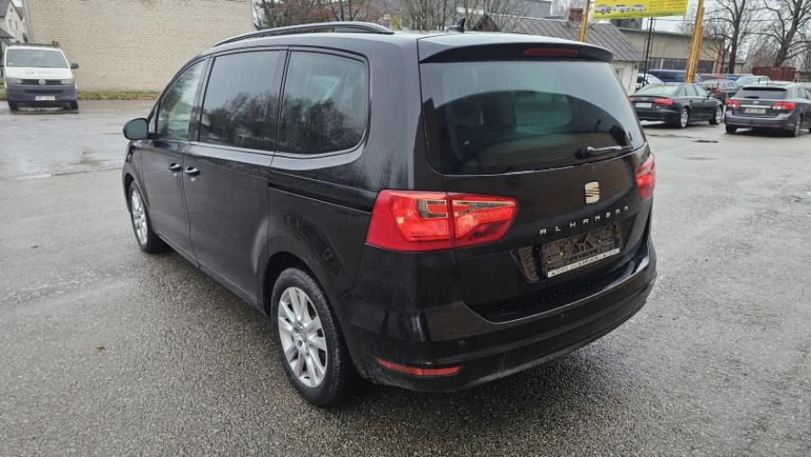 Melns SEAT Alhambra 2013 Rīga, ar dzinēja tilpumu 2.00 L un nobraukumu 203 tūkst. km par 11950 €, foto 38 vietnē AUTOMOTO.COM.LV