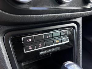 Melns SEAT Alhambra 2013 Rīga, ar dzinēja tilpumu 2.00 L un nobraukumu 203 tūkst. km par 11950 €, foto 45 vietnē AUTOMOTO.COM.LV