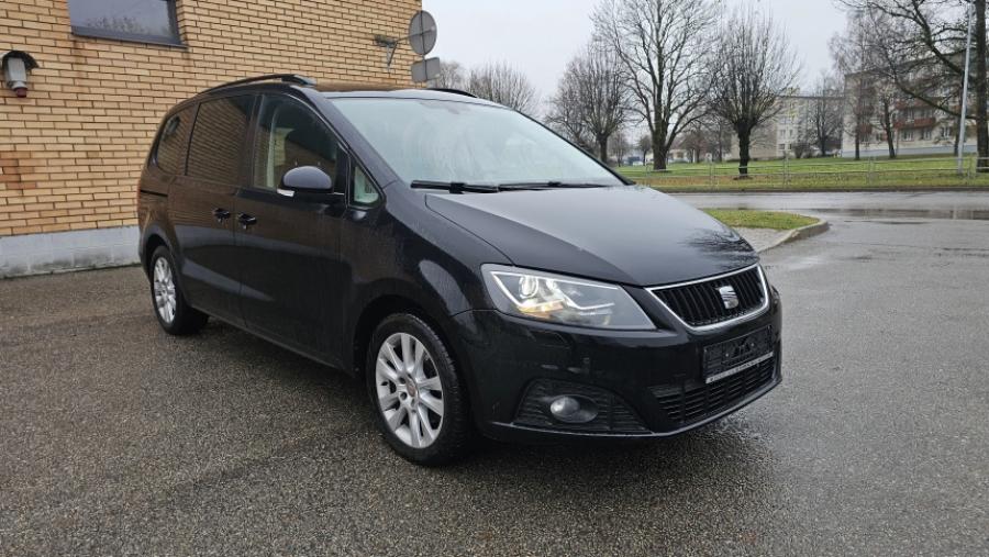 Melns SEAT Alhambra 2013 Rīga, ar dzinēja tilpumu 2.00 L un nobraukumu 203 tūkst. km par 11950 €, foto 46 vietnē AUTOMOTO.COM.LV