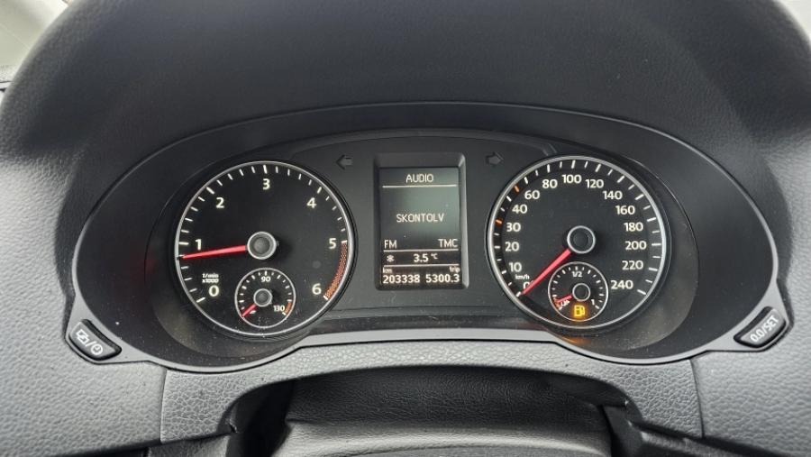 Melns SEAT Alhambra 2013 Rīga, ar dzinēja tilpumu 2.00 L un nobraukumu 203 tūkst. km par 11950 €, foto 52 vietnē AUTOMOTO.COM.LV