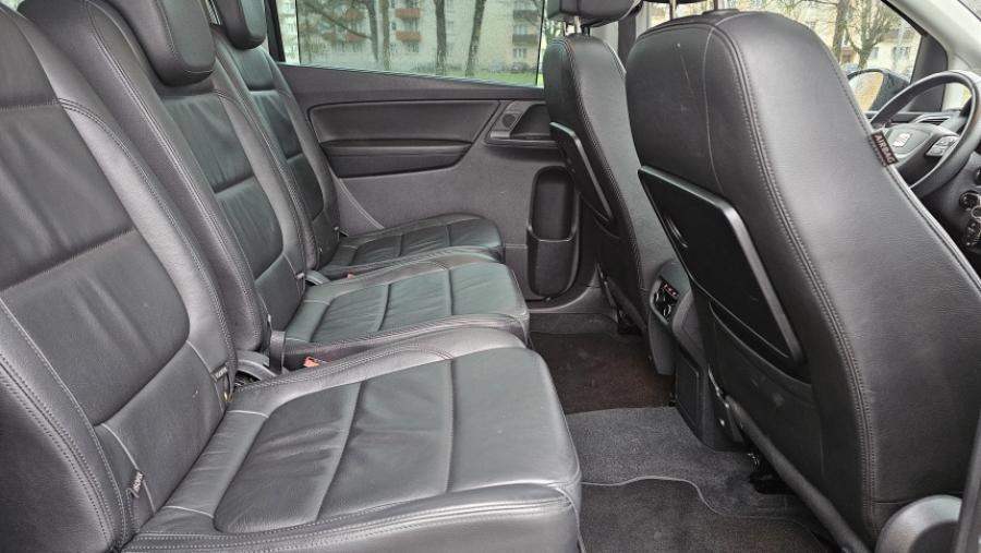 Melns SEAT Alhambra 2013 Rīga, ar dzinēja tilpumu 2.00 L un nobraukumu 203 tūkst. km par 11950 €, foto 62 vietnē AUTOMOTO.COM.LV