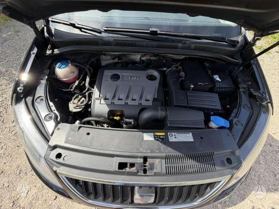 Black SEAT Alhambra 2013 in Siauliai, with an engine capacity of 1.97 L and mileage of 197 thousand km for 12450 €, photo 42 on AUTOMOTO.COM.LV
