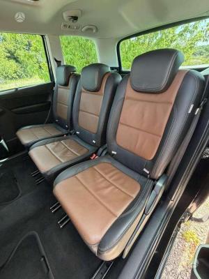 Melns SEAT Alhambra 2013 Šauļi, ar dzinēja tilpumu 1.97 L un nobraukumu 197 tūkst. km par 11500 €, foto 26 vietnē AUTOMOTO.COM.LV