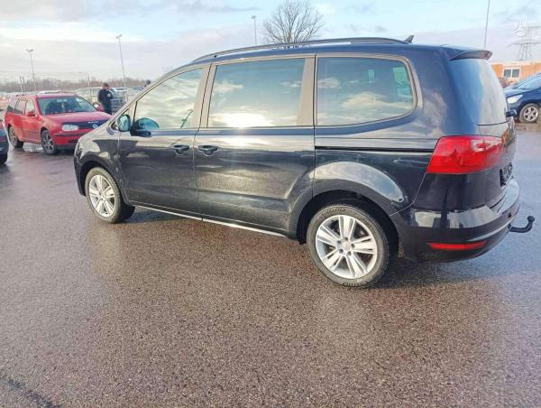 Melns SEAT Alhambra 2014 Marijampole, ar dzinēja tilpumu 2.00 L un nobraukumu 200 tūkst. km par 8300 €, foto 3 vietnē AUTOMOTO.COM.LV
