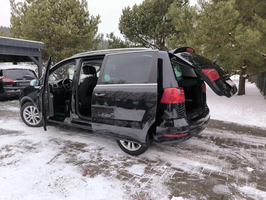 Melns SEAT Alhambra 2014 Druskininkai, ar dzinēja tilpumu 2.00 L un nobraukumu 299 tūkst. km par 7790 €, foto 3 vietnē AUTOMOTO.COM.LV