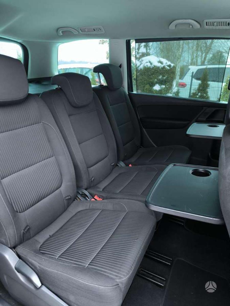 Melns SEAT Alhambra 2014 Druskininkai, ar dzinēja tilpumu 2.00 L un nobraukumu 299 tūkst. km par 7790 €, foto 27 vietnē AUTOMOTO.COM.LV