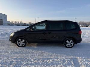 Black SEAT Alhambra 2014 in Marijampole, with an engine capacity of 1.97 L and mileage of 282 thousand km for 6350 €, photo 5 on AUTOMOTO.COM.LV