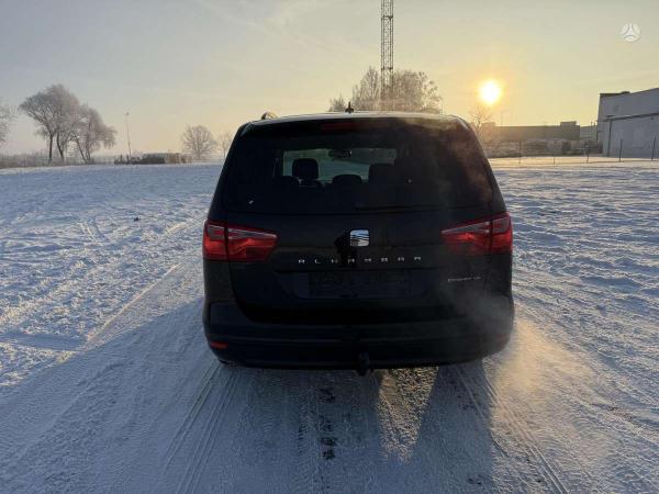 Melns SEAT Alhambra 2014 Marijampole, ar dzinēja tilpumu 1.97 L un nobraukumu 282 tūkst. km par 6350 €, foto 8 vietnē AUTOMOTO.COM.LV